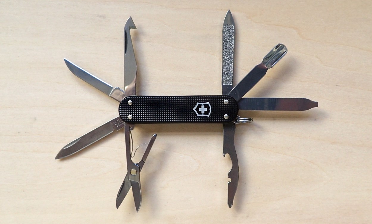 Knife chat: A top five of 58mm Victorinox knives- my number four choice ...
