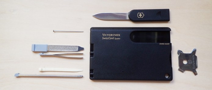 Knife chat: SwissCards – Three Points of the Compass