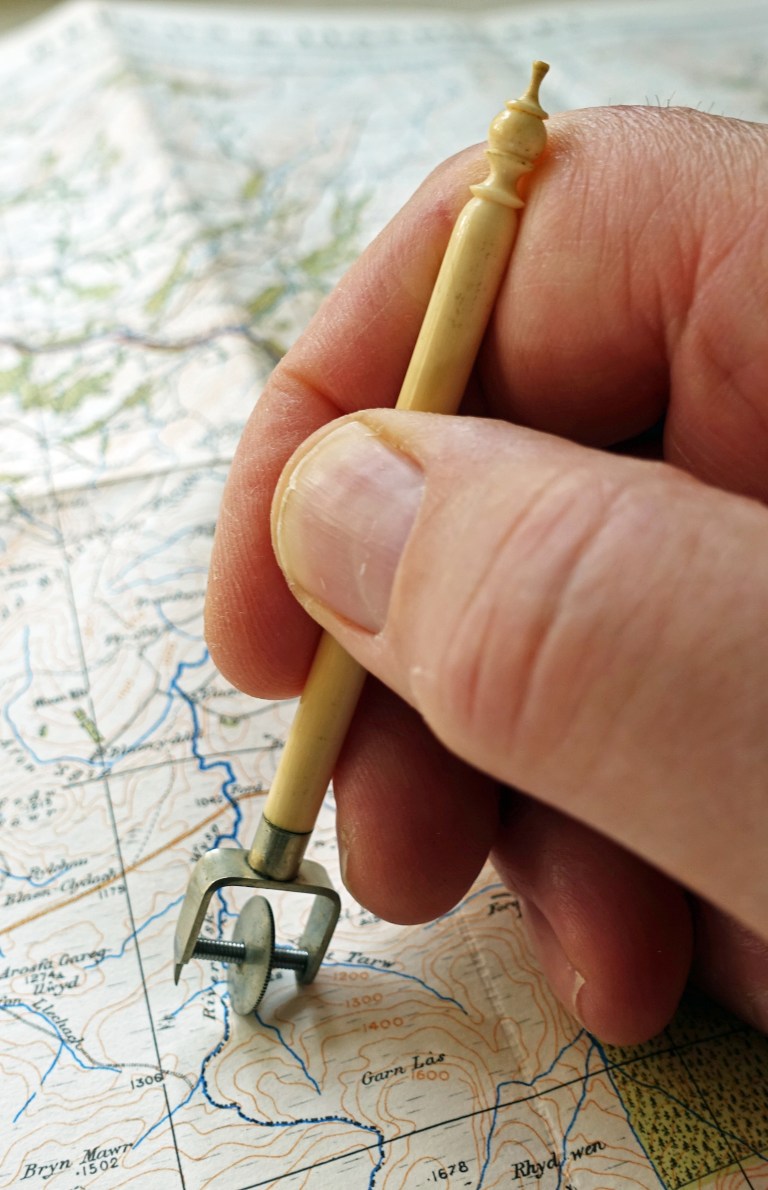 Map measurers – Three Points of the Compass