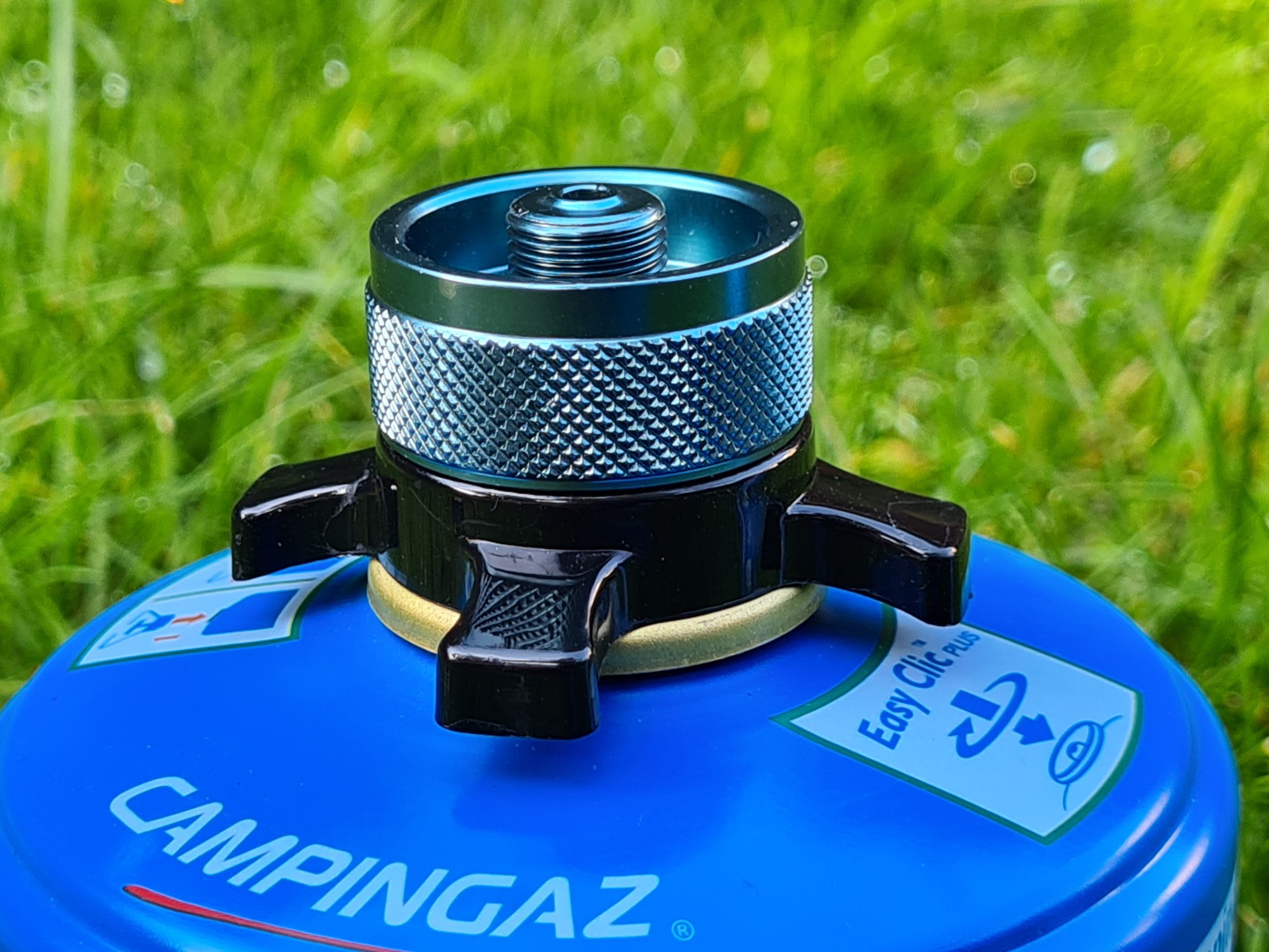 Gear talk: gas canister adaptors – Three Points of the Compass