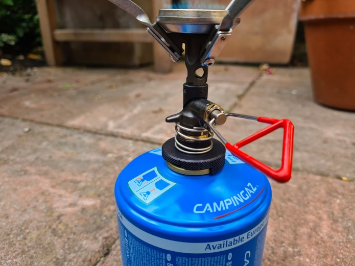 Gear talk: gas canister adaptors – Three Points of the Compass